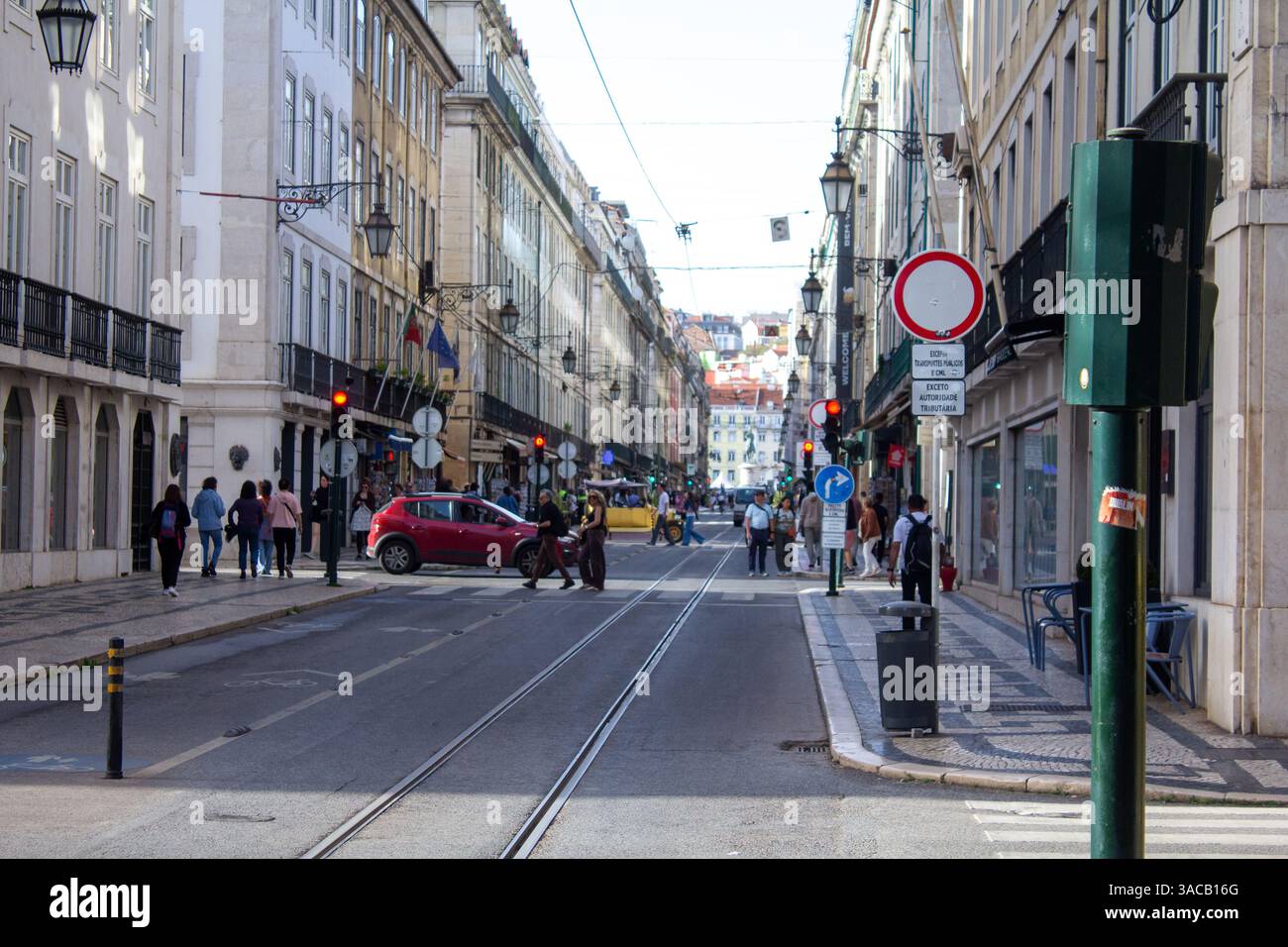 Zona historica de lisboa hi-res stock photography and images - Alamy