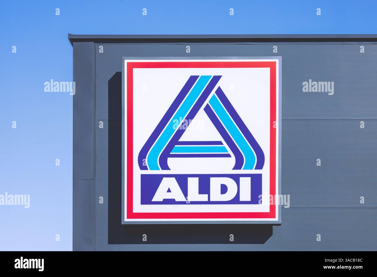 Multinational discounter hi-res stock photography and images - Alamy