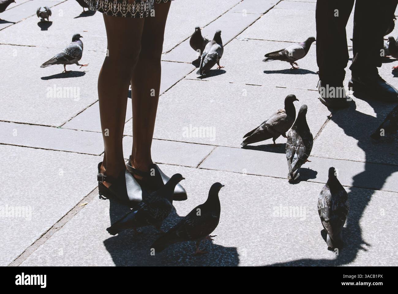 Peoples feet walking on sidewalk hi-res stock photography and images ...