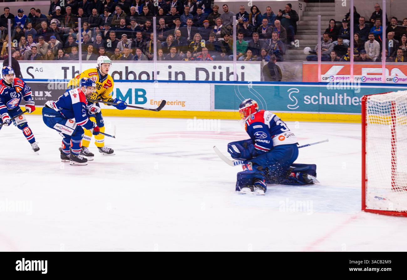 Zurich, Switzerland, 3rd Apr 2025: #36 Simon Knak (Davos) with the shot ...