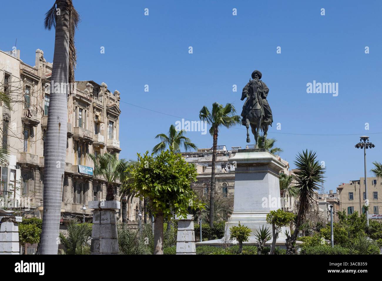 Alexandria 03042025 - Reiterstatue des Mohamed Ali Pasha Auf den ...