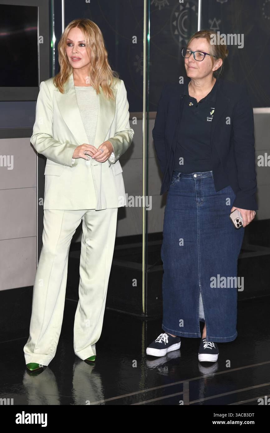 (L-R) Singer Kylie Minogue and Theresa Fyffe of the Great Barrier Reef ...