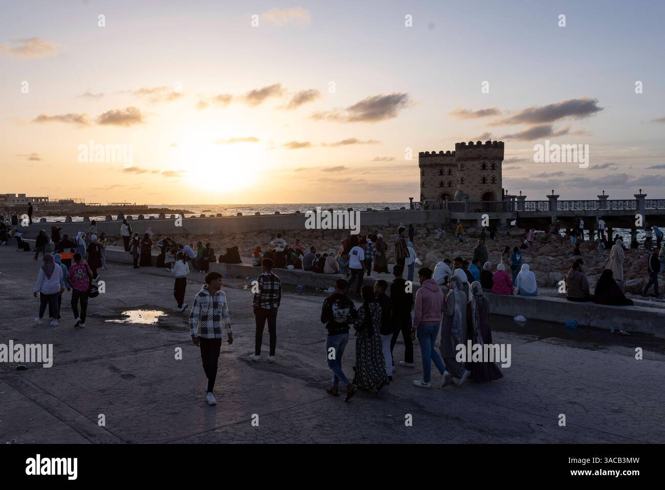 Alexandria 03042025 - Die Zitadelle Qait Bay in Alexandria. Sie steht ...