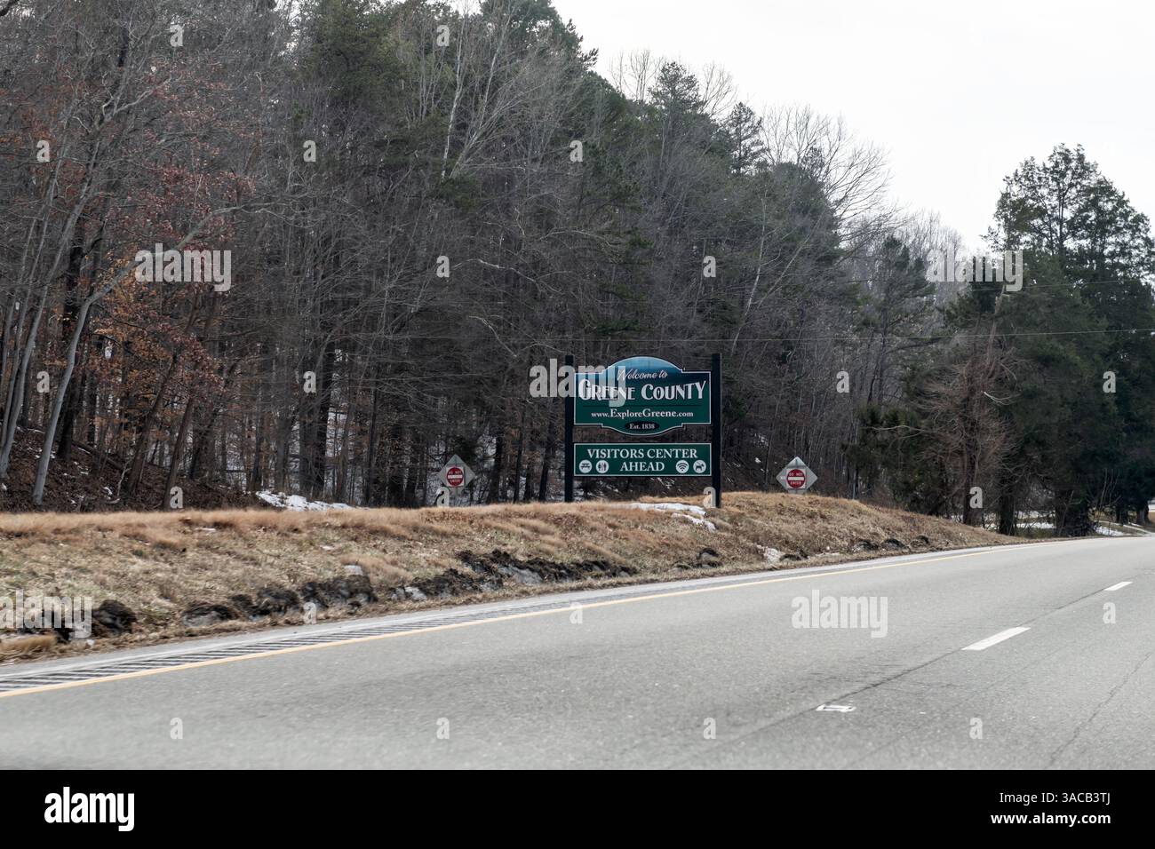 Stanardsville, USA - January 26, 2025: Street road highway 29 in ...