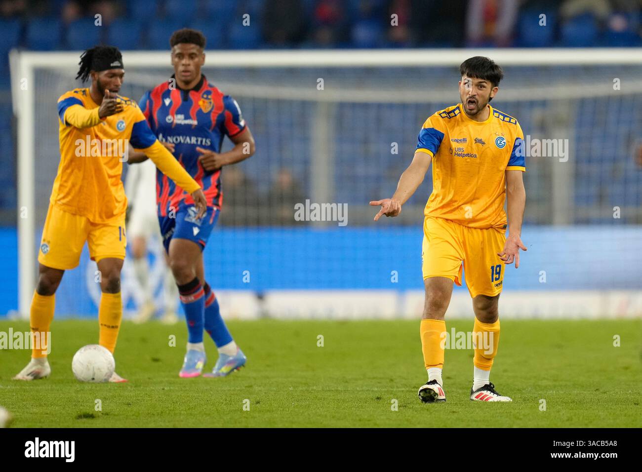 Mathieu choiniere grasshopper zurich hi-res stock photography and ...