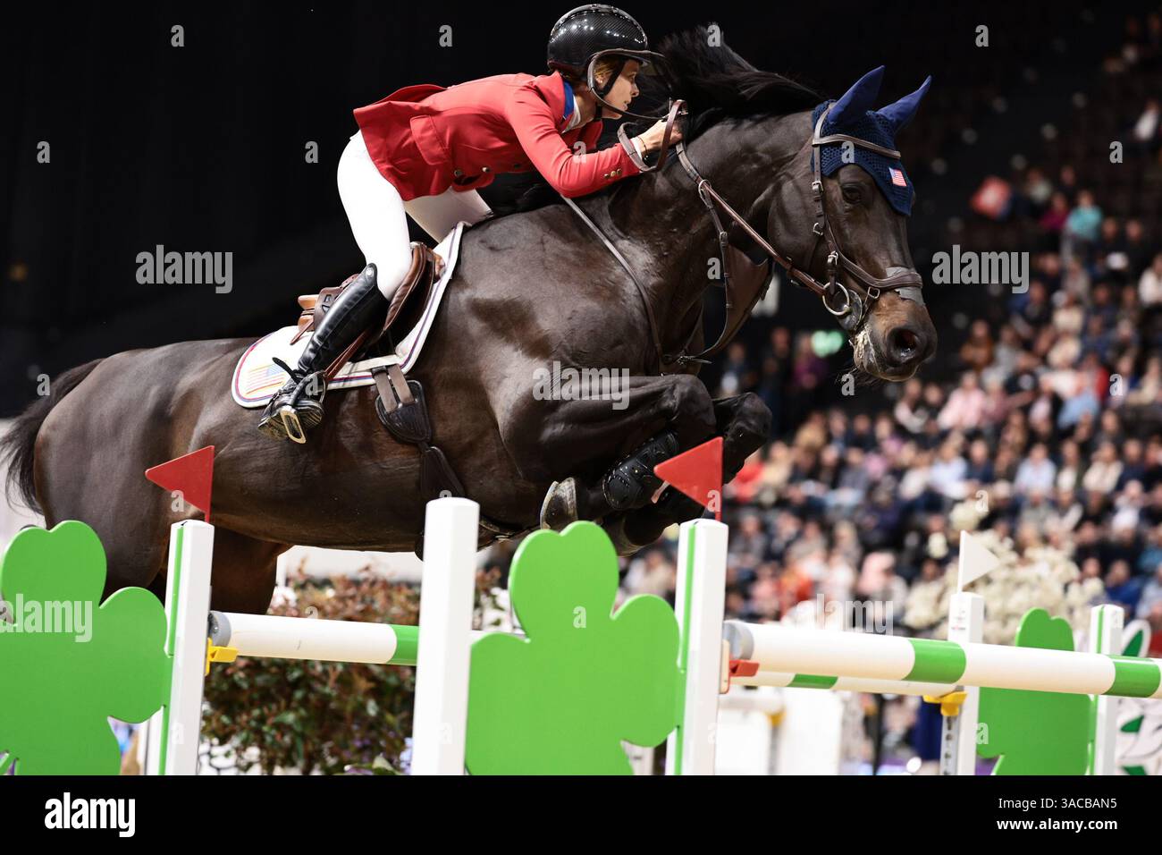 Alise Oken of United States with Gelvera during the LONGINES FEI ...