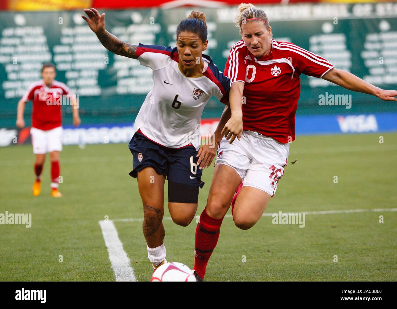 Natasha Kai of the United States (6) battles Martina Franko of Canada ...