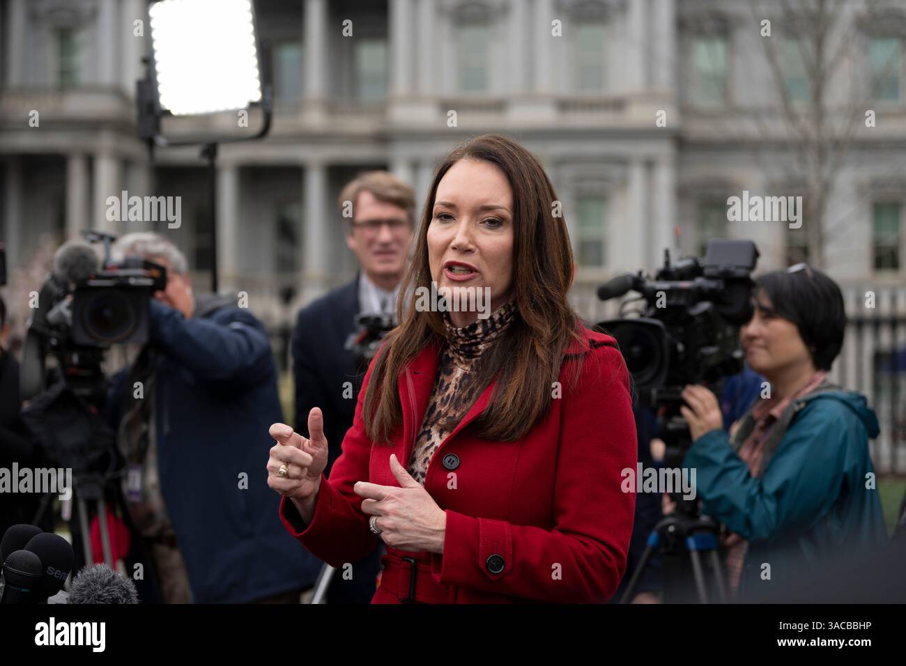Washington, Vereinigte Staaten. 03rd Apr, 2025. United States Secretary ...
