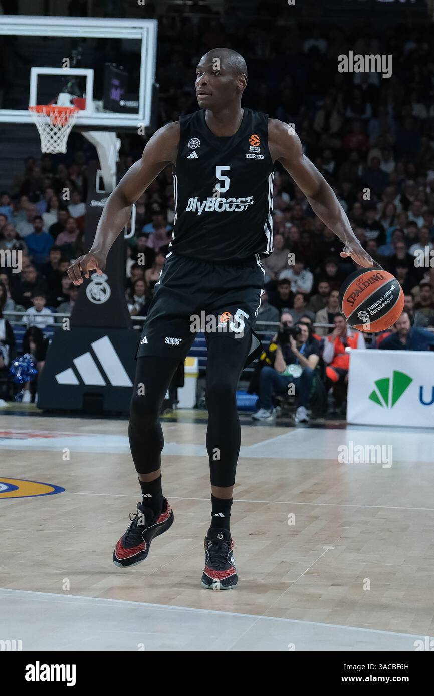 Madrid, Spain. 03rd Apr, 2025. Bandja Sy of Paris Basketball during the ...