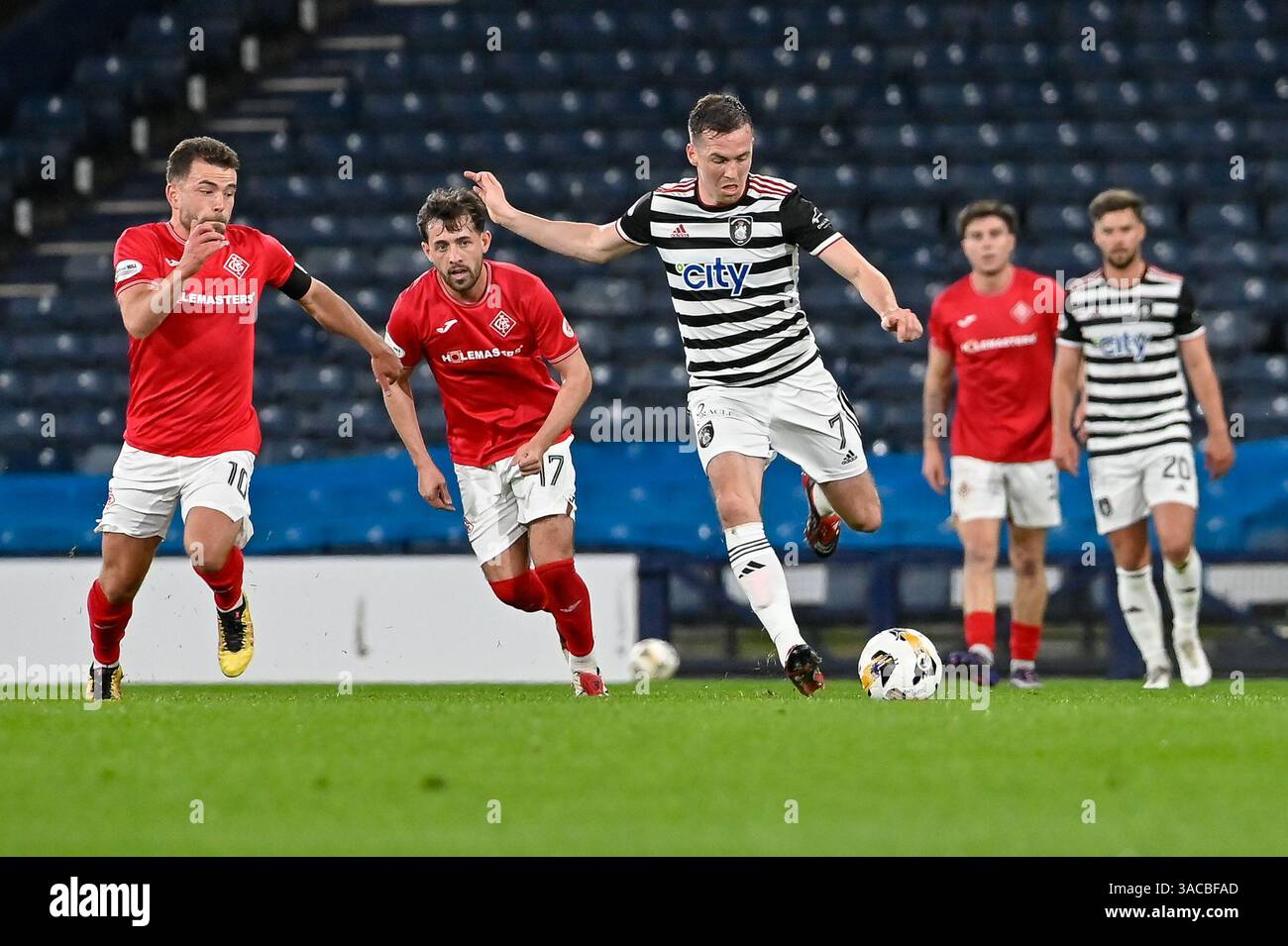 Glasgow, Scotland, UK. 2nd April, 2025. Louis Longridge of Queen's Park ...