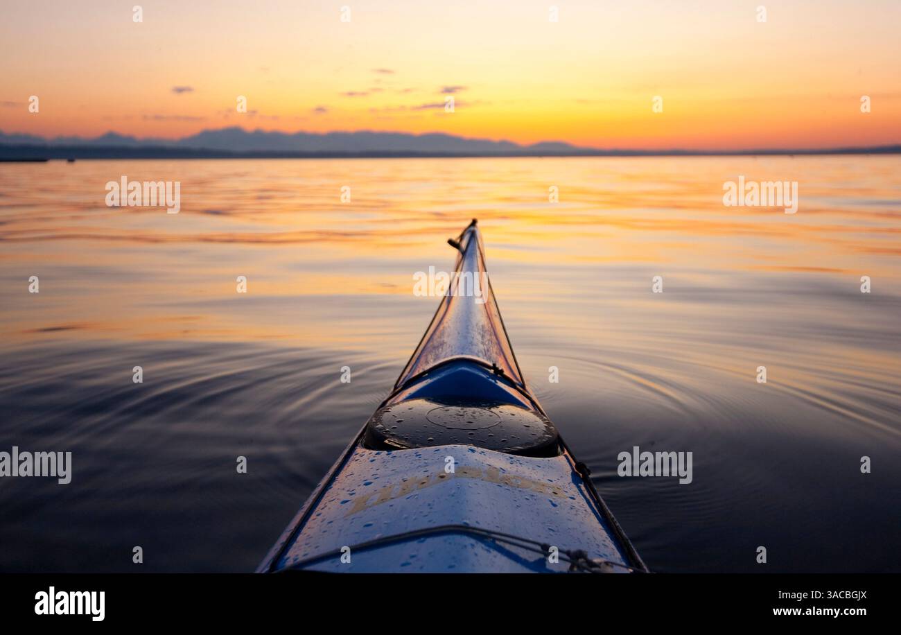 Sea kayak bow view hi-res stock photography and images - Alamy