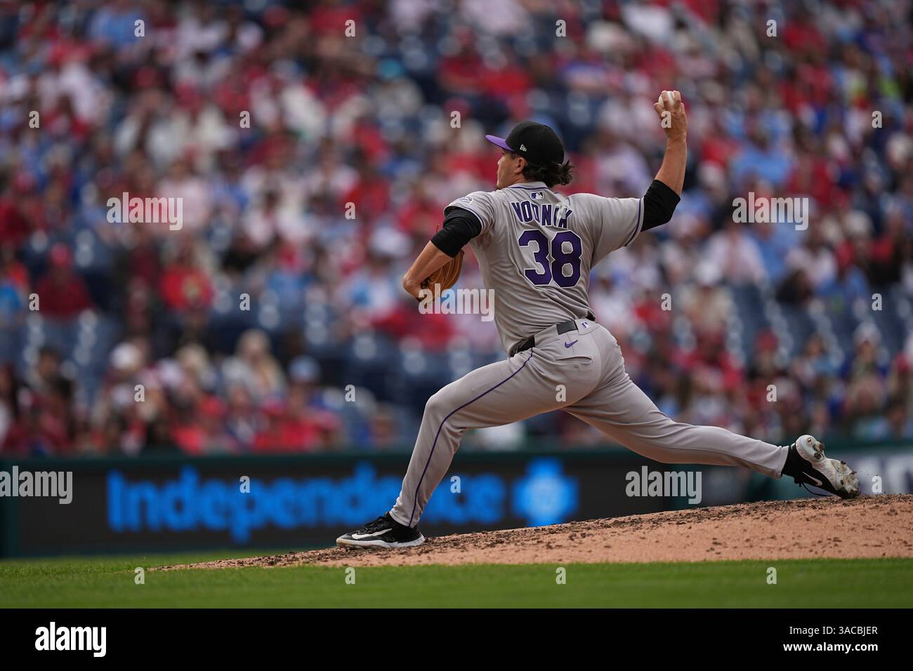 Colorado Rockies pitcher Victor Vodnik in action during a baseball game ...