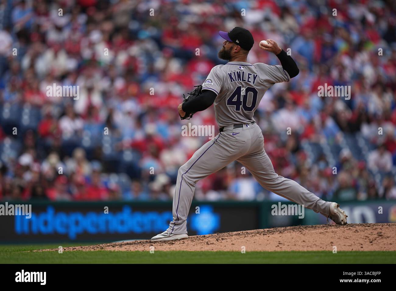 Colorado Rockies pitcher Tyler Kinley in action during a baseball game ...