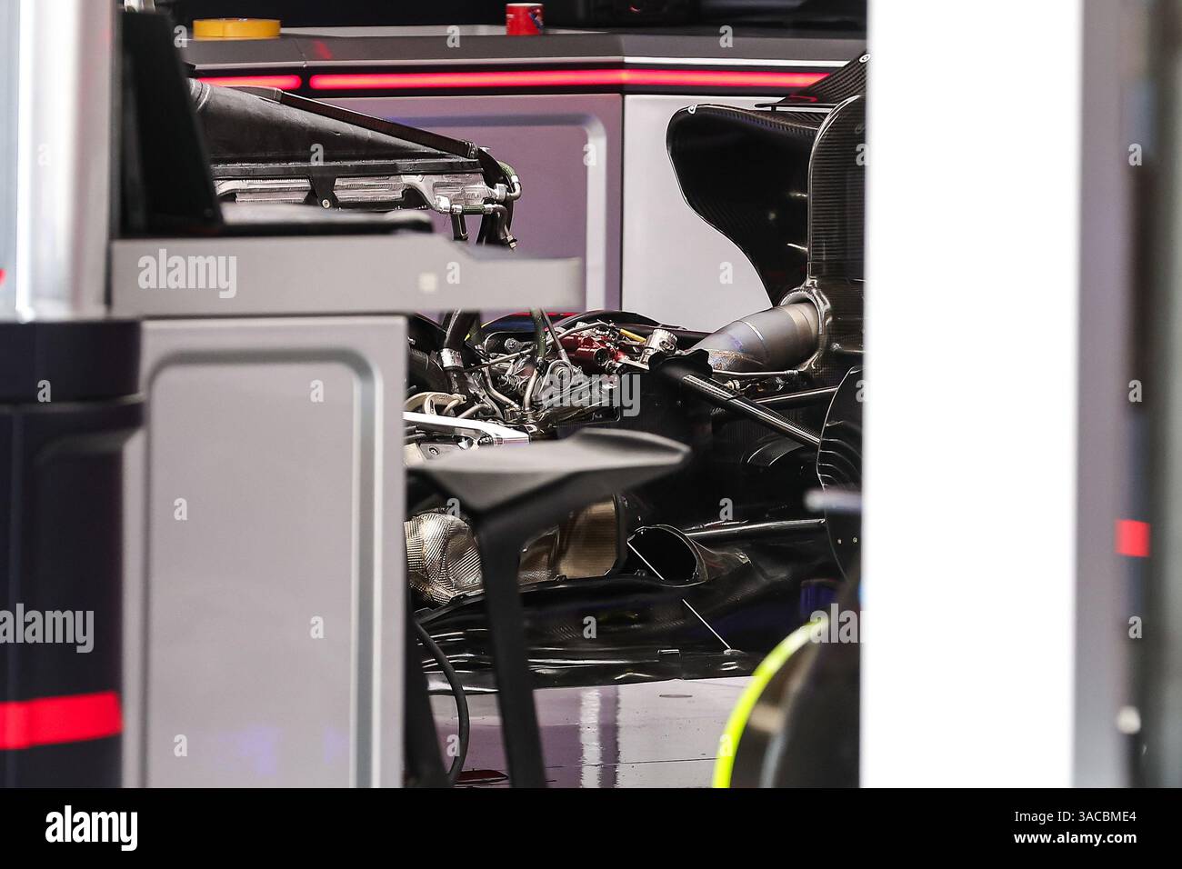 Red Bull Racing RB21, mechanical detail engine, moteur and rear ...