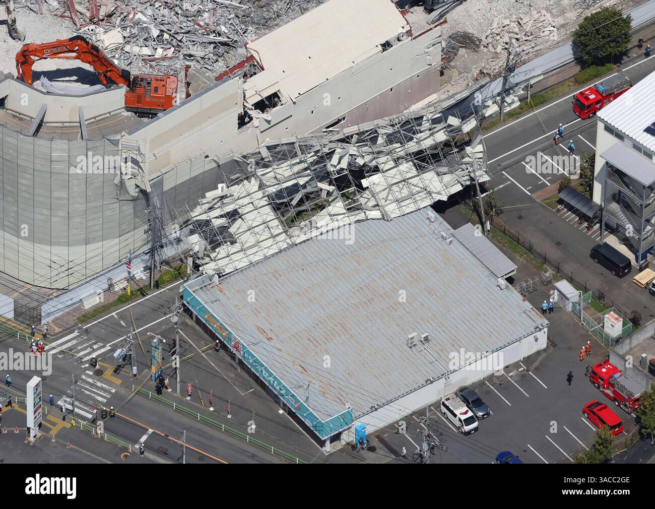 An aerial photo shows a demolition site where scaffolding collapsed in ...