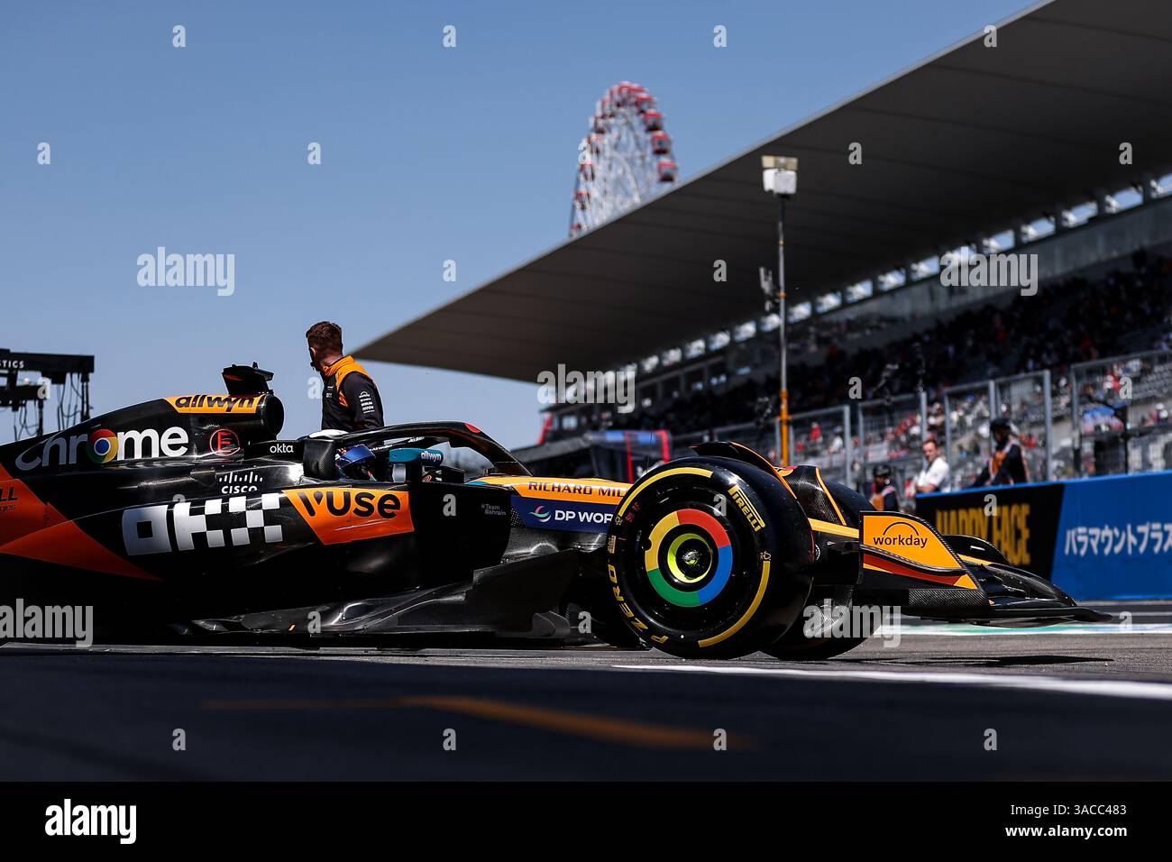 81 PIASTRI Oscar (aus), McLaren F1 Team MCL39, action during the Formula 1 Lenovo Japanese Grand ...