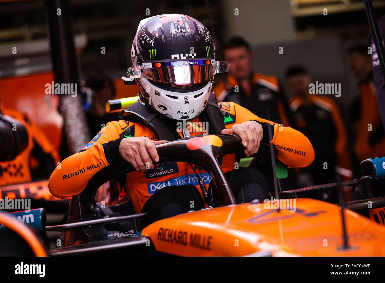 NORRIS Lando (gbr), McLaren F1 Team MCL39, portrait during the Formula 1 Lenovo Japanese Grand ...