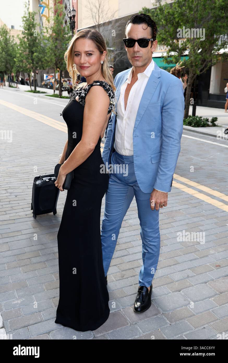 MIAMI, FL-APRIL 3: Lola Ponce and actor Aaron Diaz for “Espina” are seen during arrivals at the ...