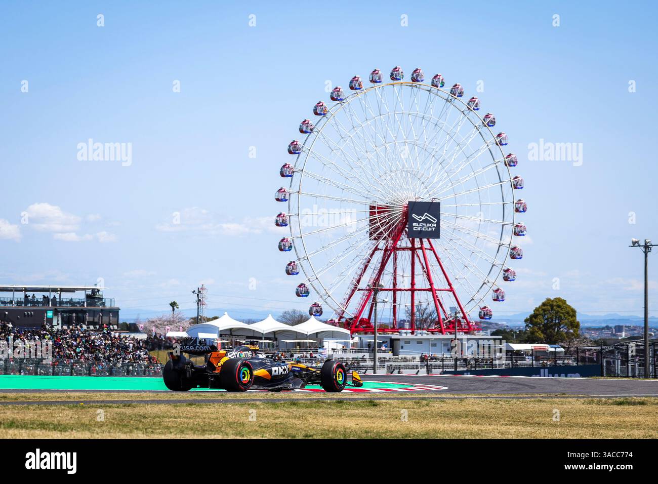81 PIASTRI Oscar (aus), McLaren F1 Team MCL39, action during the Formula 1 Lenovo Japanese Grand ...