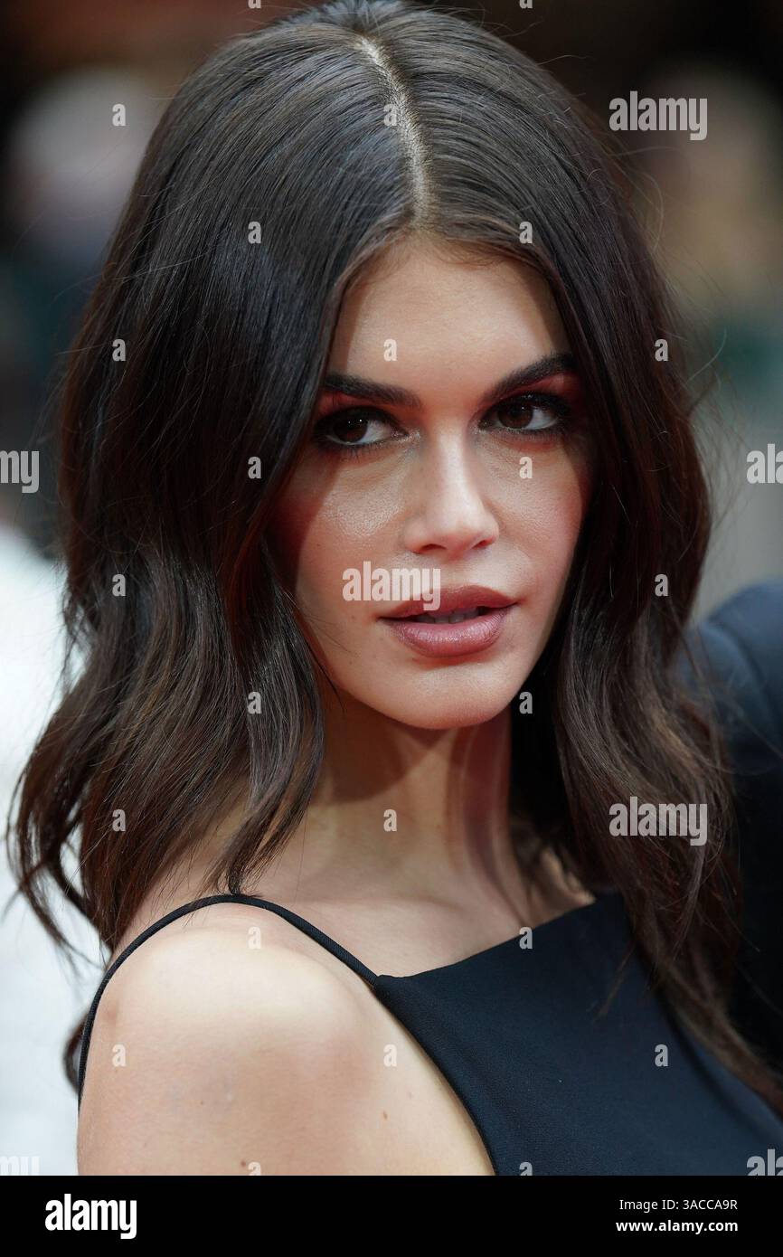 Ny. 03rd Apr, 2025. Kaia Gerber in attendance for GOOD NIGHT, AND GOOD ...