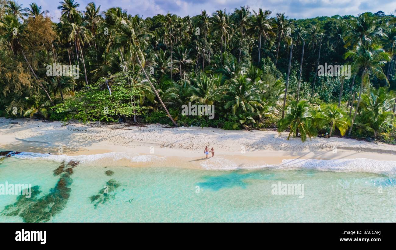 Discover tranquil beach oasis in hi-res stock photography and images - Alamy