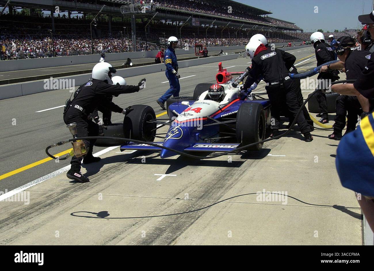 Fourth placed Alex Barron (USA) Rayovac Blair Racing Dallara Chevrolet ...