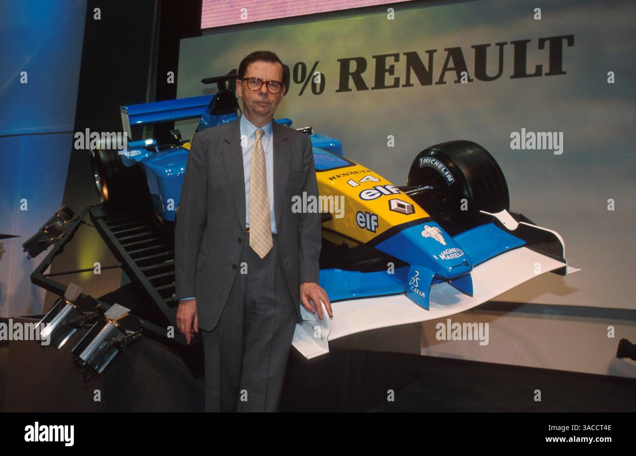 Louis Schweitzer (FRA) Chairman and CEO of Renault with the new Renault ...