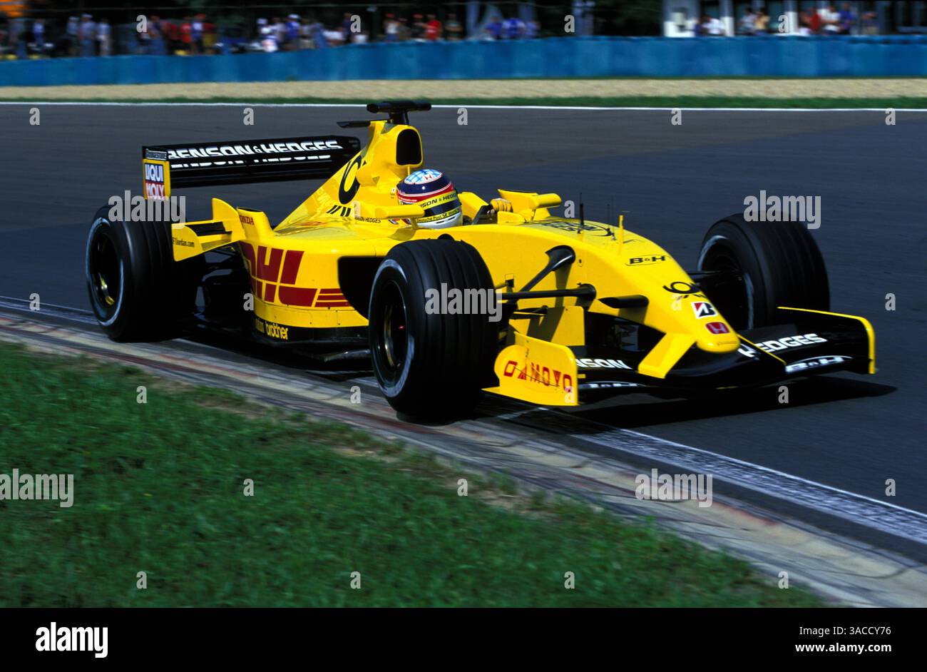 Takuma Sato (JPN) Jordan Honda EJ12..Jordan Open Day Print 2002 (Credit ...