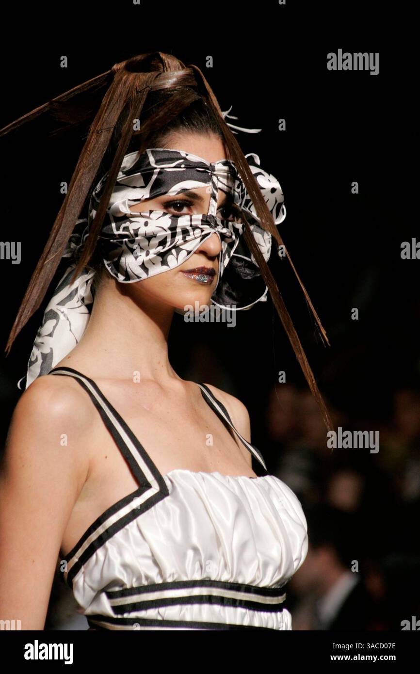 Apr 14, 2008 - Mexico City, DF, Mexico - Models on the catwalk for Lucy ...