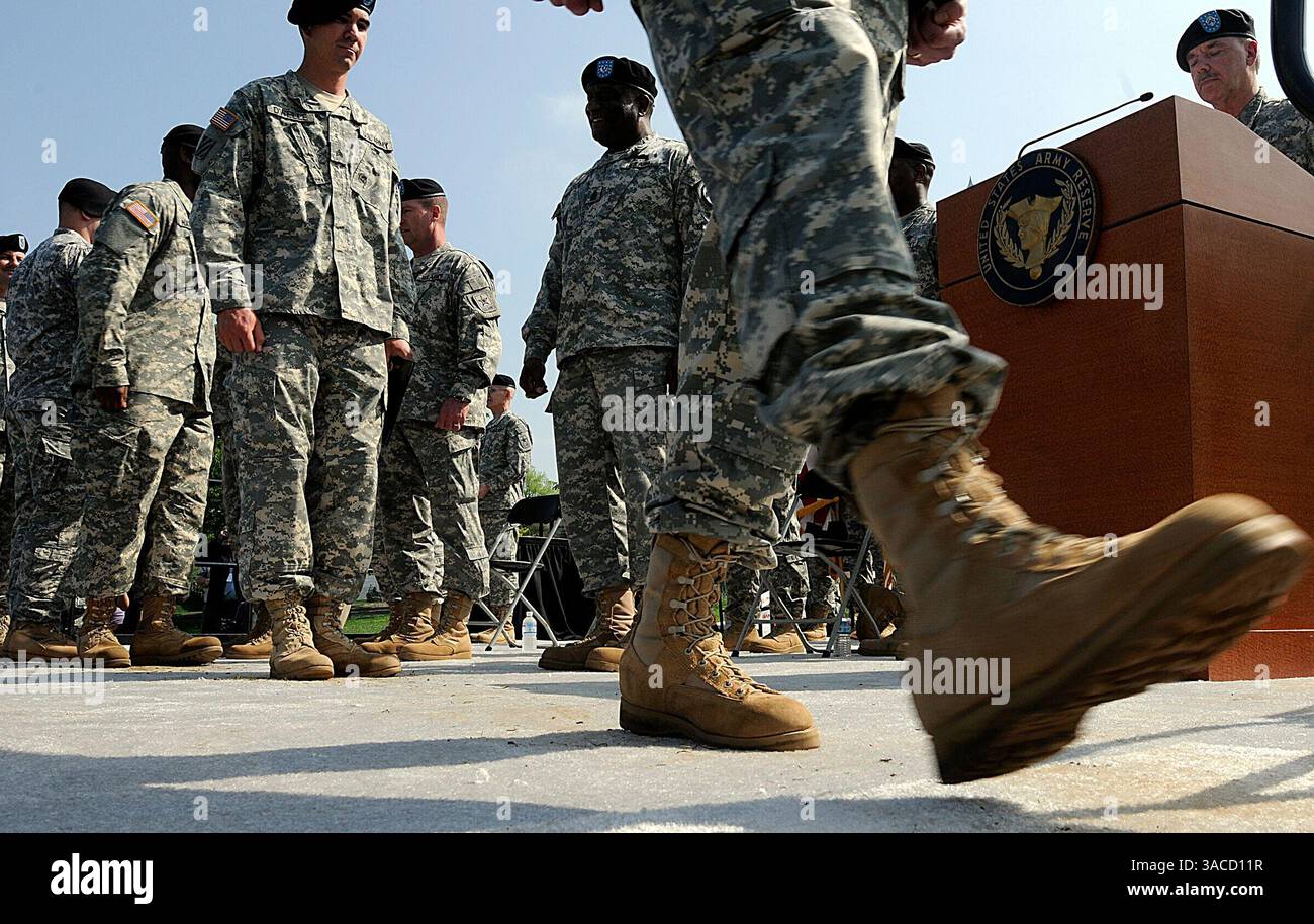 Army Reservists walk across the stage on the West Lawn of the U.S ...