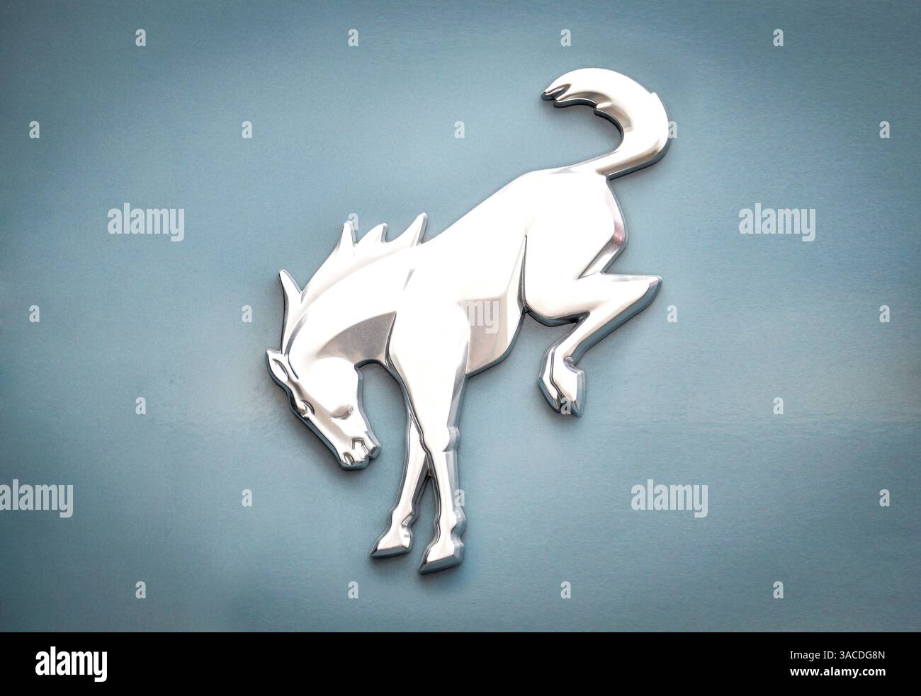 Ford bronco logo hi-res stock photography and images - Alamy