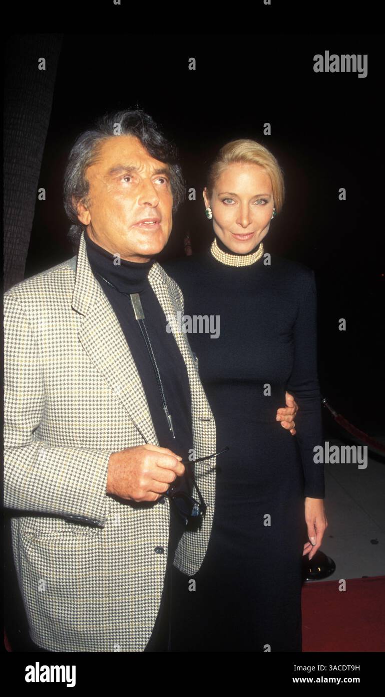 Sep 21, 1995 - Hollywood, California, USA - Robert Evans and Suzanne ...