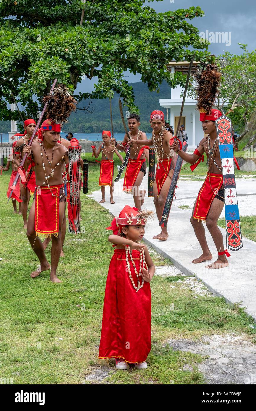 Cakalele Warrior Dance at Saparua, Spice islands, Indonesia Stock Photo ...