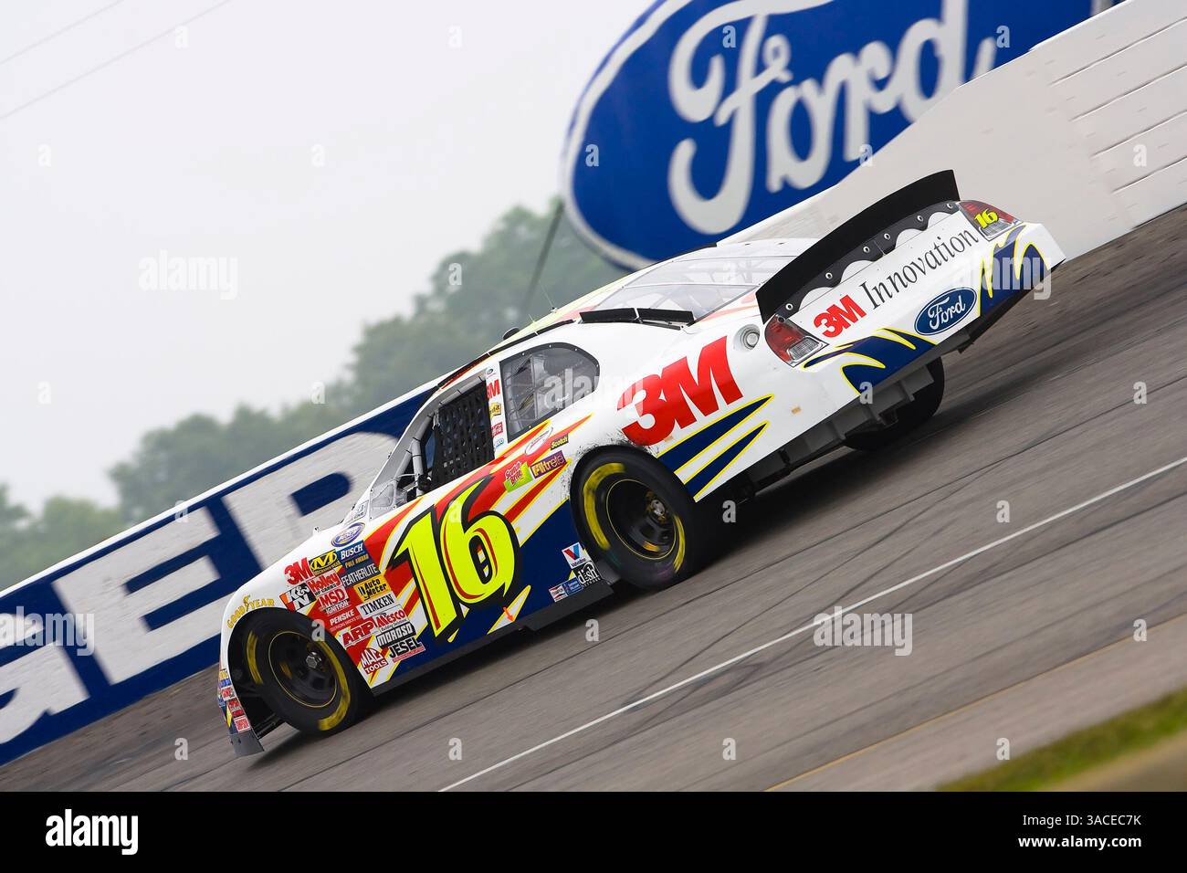 Greg Biffle brings his 3M Ford through its' paces at the O'Reilly ...