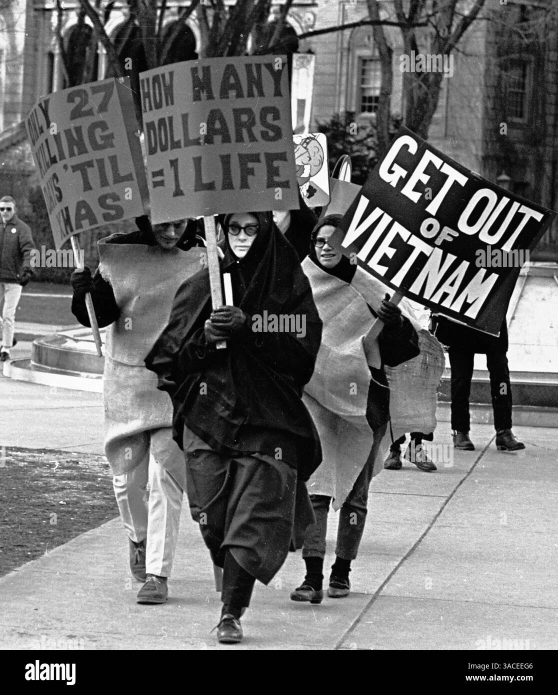 Vietnam demonstration wisconsin hi-res stock photography and images - Alamy