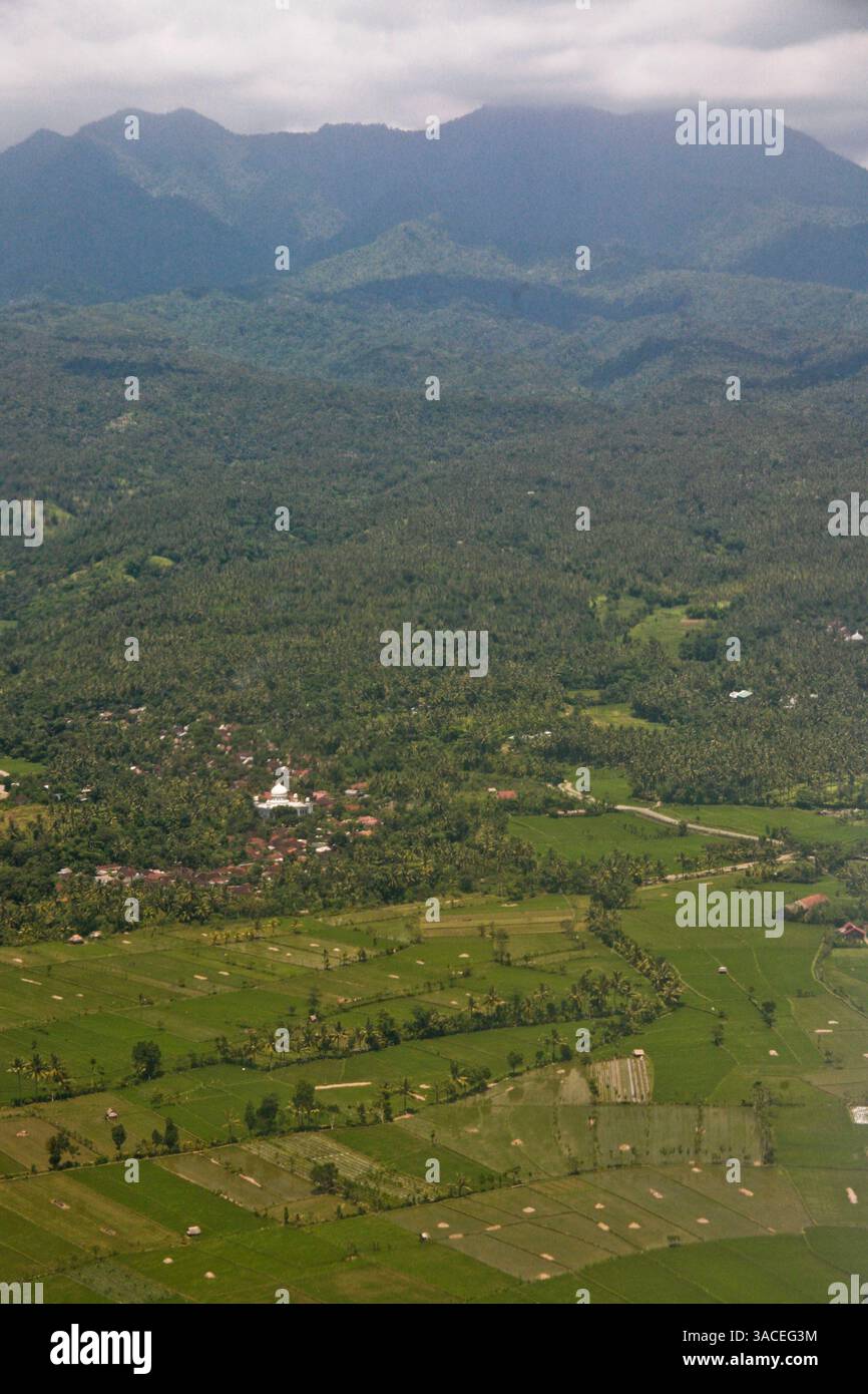 Mar 23, 2008 - Lombok, Indonesia - The southern Indonesian island of ...