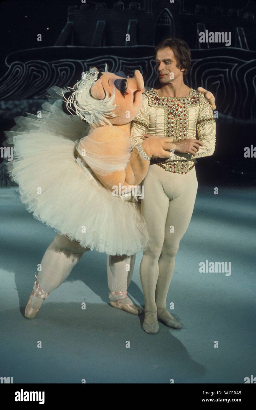 Jan 01, 1978 - Los Angeles, California, USA - Russian ballet dancer ...