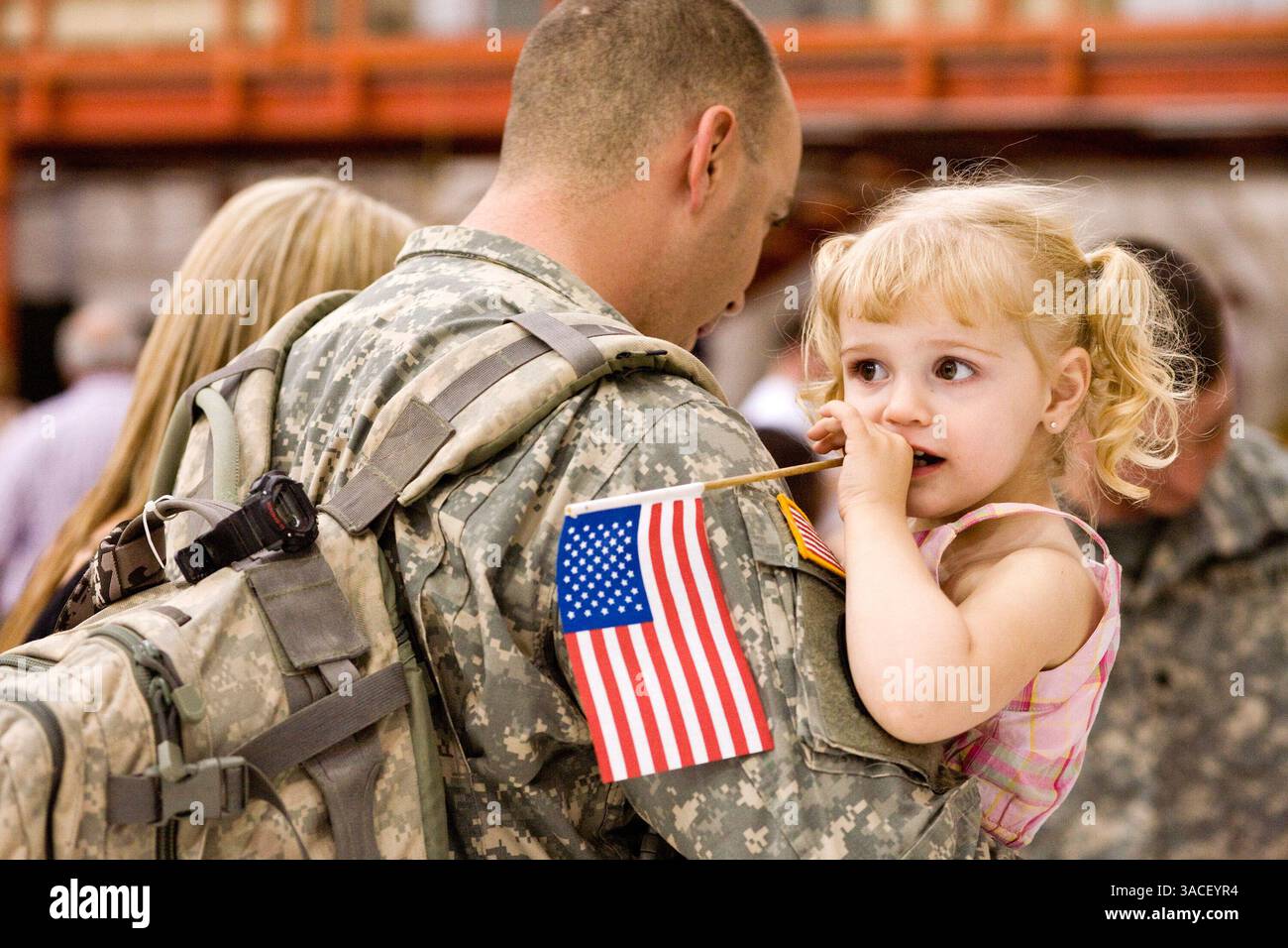 Mar 30, 2008 - Phoenix, Arizona, USA - CAMRYN CHAMBERLAIN, 2, with her ...