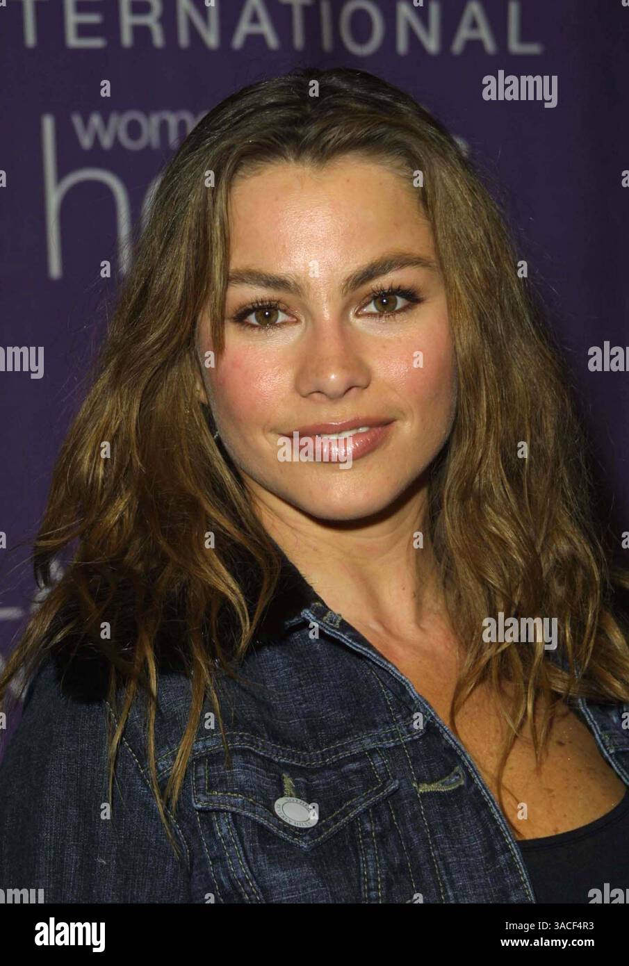 Feb 12, 2002 - Hollywood, California, USA - Sofia Vergada arrives at ...