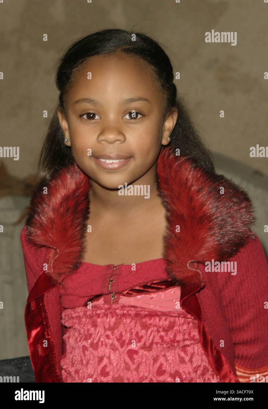 Nov 16, 2003 - Hollywood, California, USA - Dee Dee Davis at 'The ...