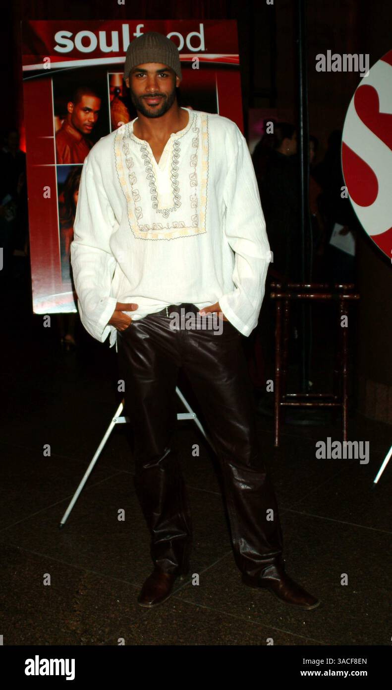 Boris kodjoe soul food hi-res stock photography and images - Alamy