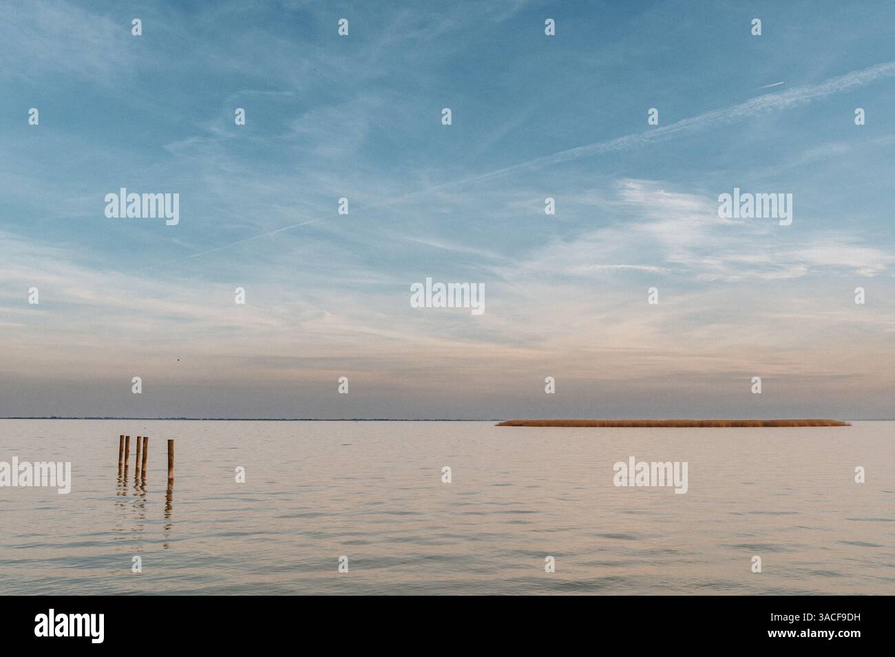 Islnd hi-res stock photography and images - Alamy