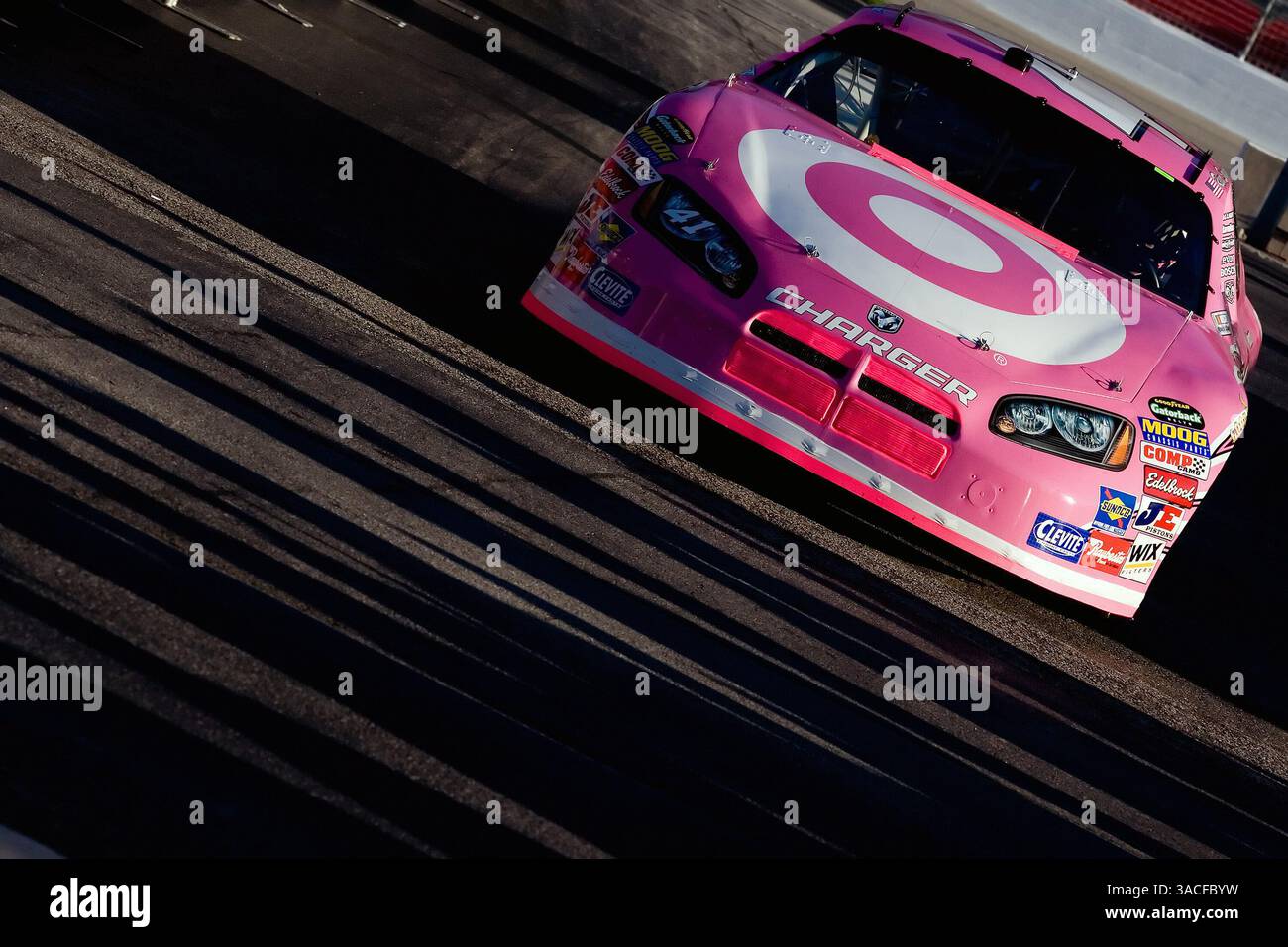 David Stremme enters the garage during practice at Atlanta Motor ...