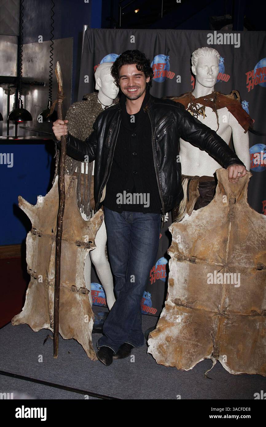 March 3 2008, New York City Actor Steven Strait donates costumes and ...