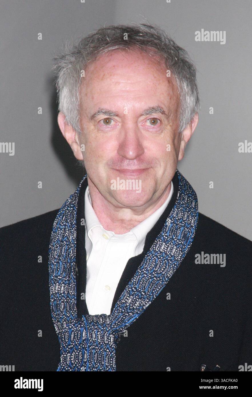 Apr 03, 2008 - New York, NY, USA - Actor JONATHAN PRICE at the ...