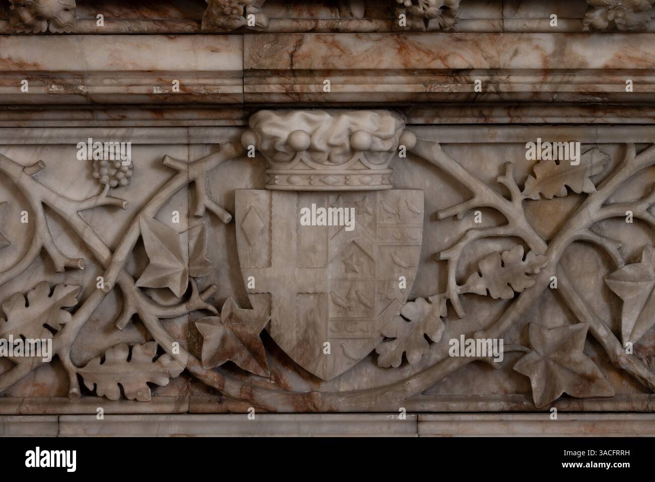 Chandos Baron Leigh monument detail, St. Mary`s Church, Stoneleigh ...