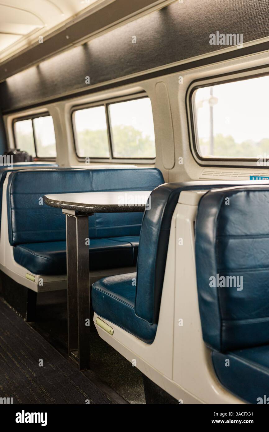 Railway carriage train windows hi-res stock photography and images - Alamy