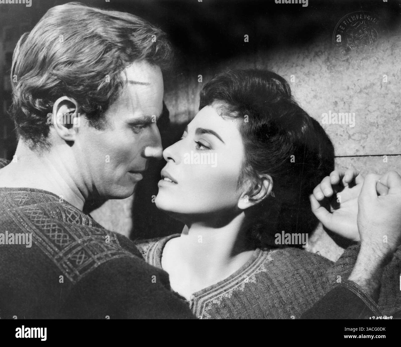 Apr 07, 2008 - Rome, Italy - CHARLTON HESTON, (Oct 4, 1924 C Apr 5 ...
