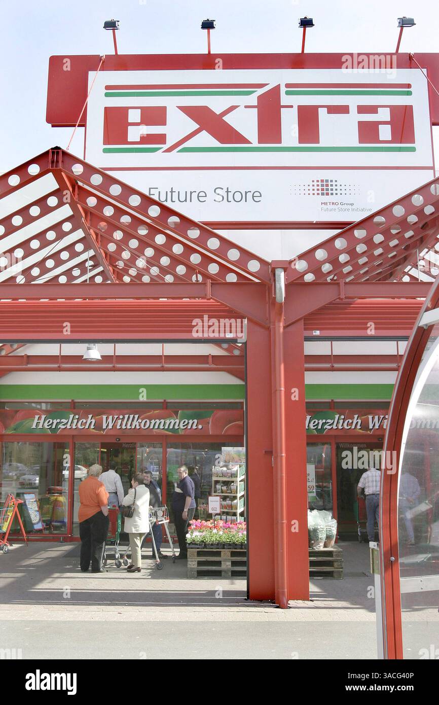 Cds tech logo hi-res stock photography and images - Alamy