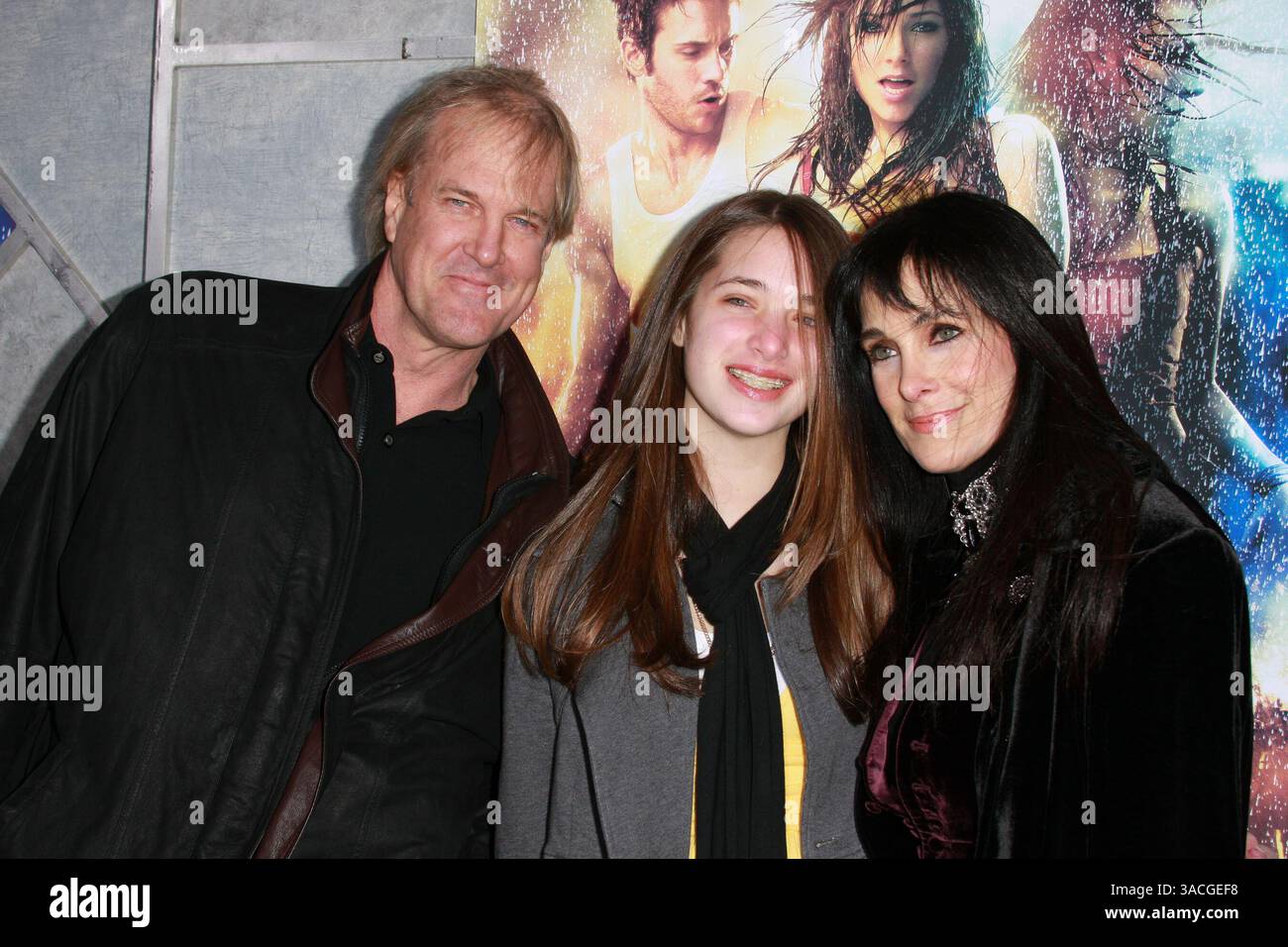 Feb 04, 2008 - Hollywood, California, USA - JOHN TESH, wife CONNIE ...